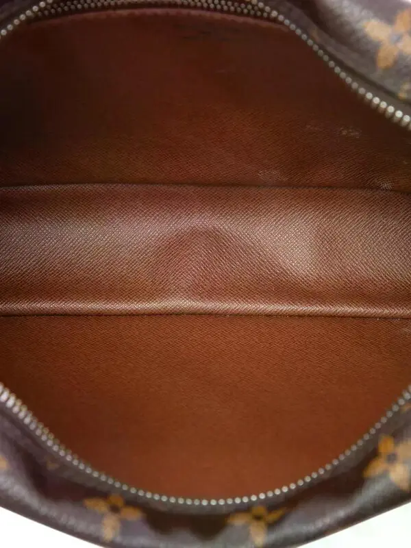 LOUIS VUITTON 2008 Monogram Trocadero 27 Crossbody Bag