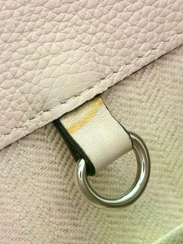 Loewe 2010-2026 Medium Leather Drawstring Hammock Satchel