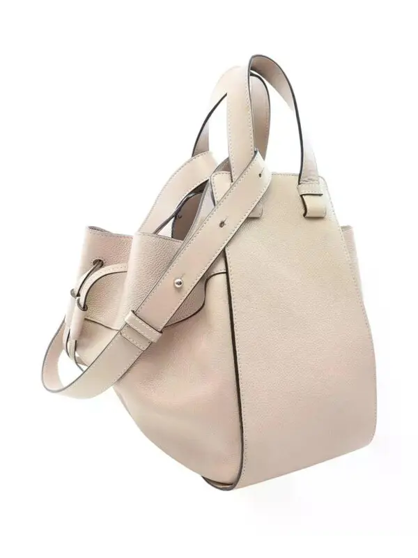 Loewe 2010-2026 Medium Leather Drawstring Hammock Satchel