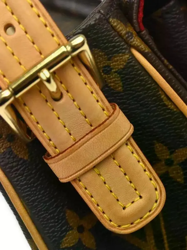 LOUIS VUITTON 2004 Monogram Viva Cite Mm Shoulder Bag