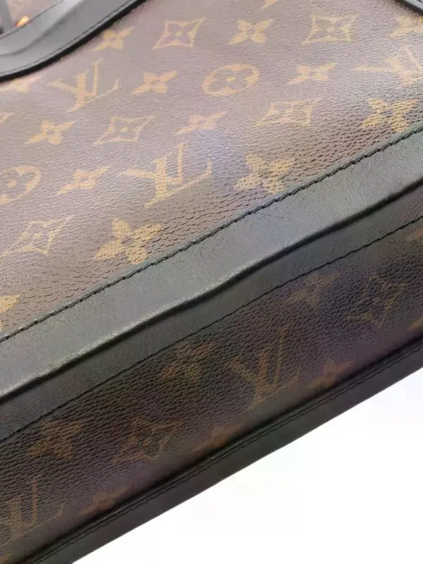LOUIS VUITTON 2019 Monogram Solar Ray Soft Trunk Crossbody Bag