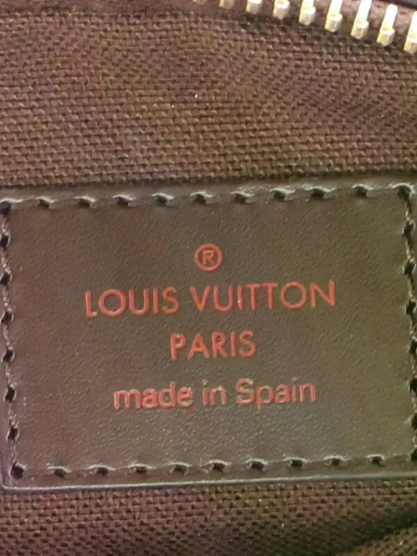 LOUIS VUITTON Geronimos Waist Bag