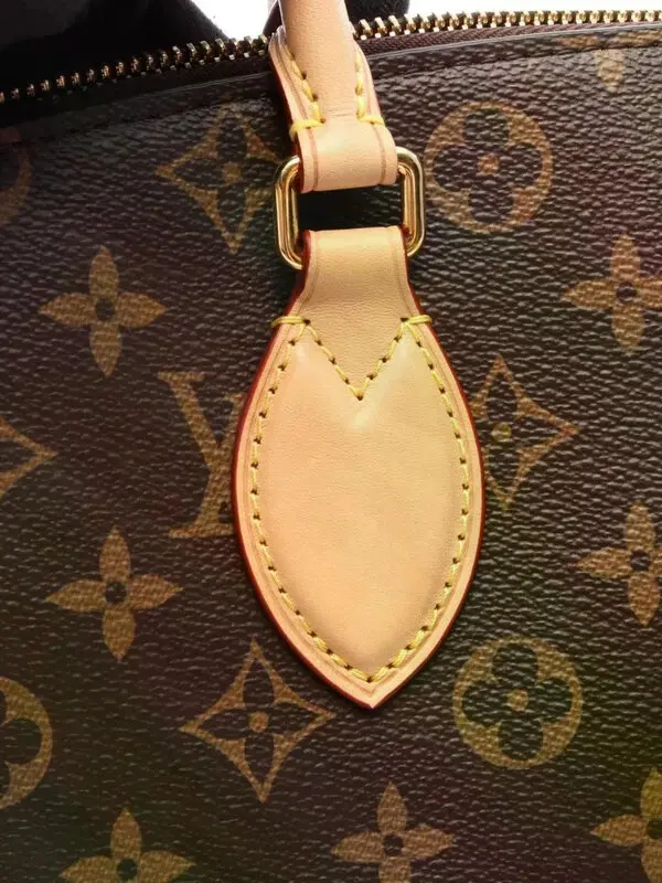 LOUIS VUITTON Monogram Handbag