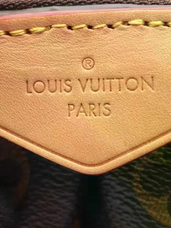 LOUIS VUITTON Monogram Handbag