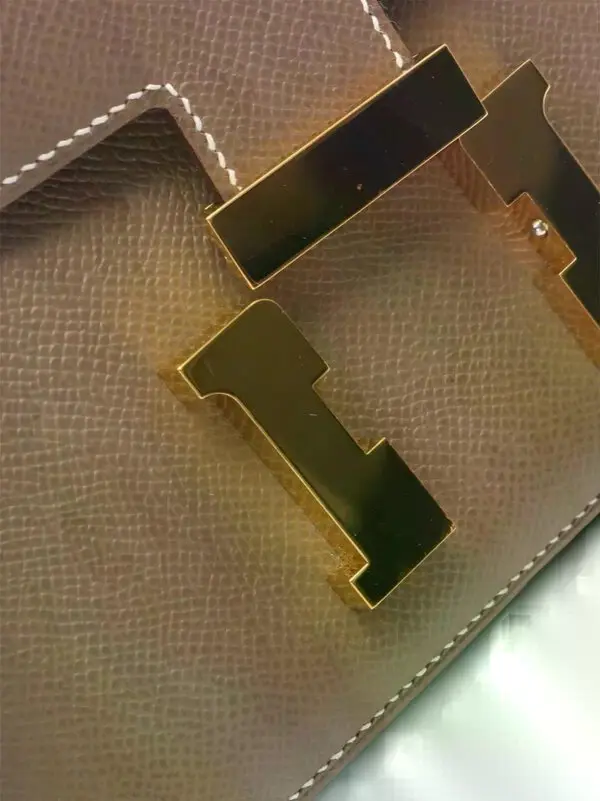 Hermès Constance 3 Shoulder Bag - Neutrals