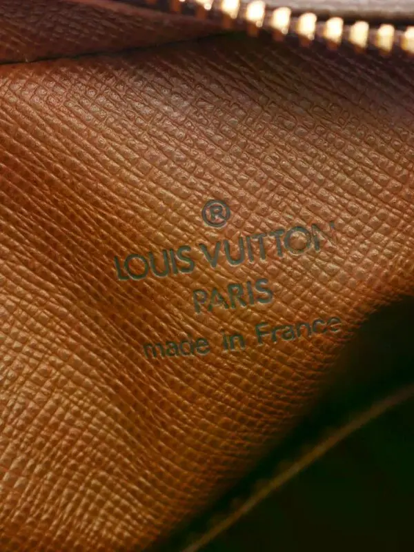 LOUIS VUITTON 2003 Monogram Amazone Crossbody Bag