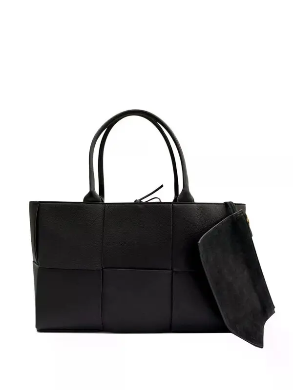 Bottega Veneta 2012-2026 Medium Grained Calfskin Maxi Intrecciato Arco Tote Bag - Black