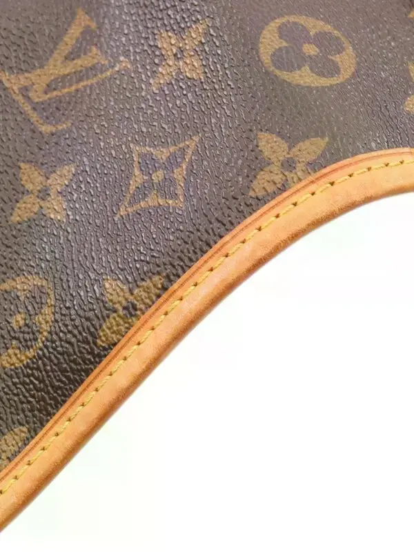 LOUIS VUITTON 2011 Mm Monogram Menilmontane Shoulder Bag