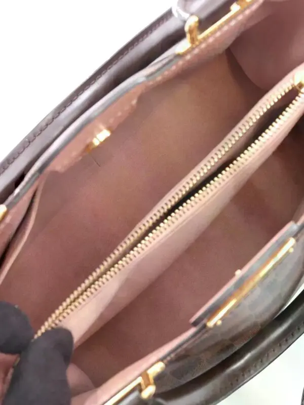 LOUIS VUITTON Damier Ebene Brittany Satchel - Brown