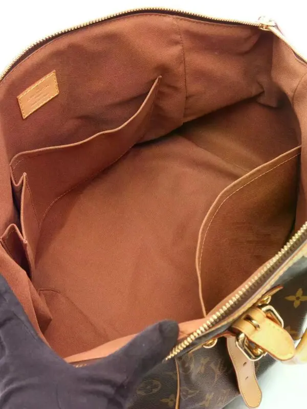 LOUIS VUITTON 2010 Gm Tivoli Monogram Handbag