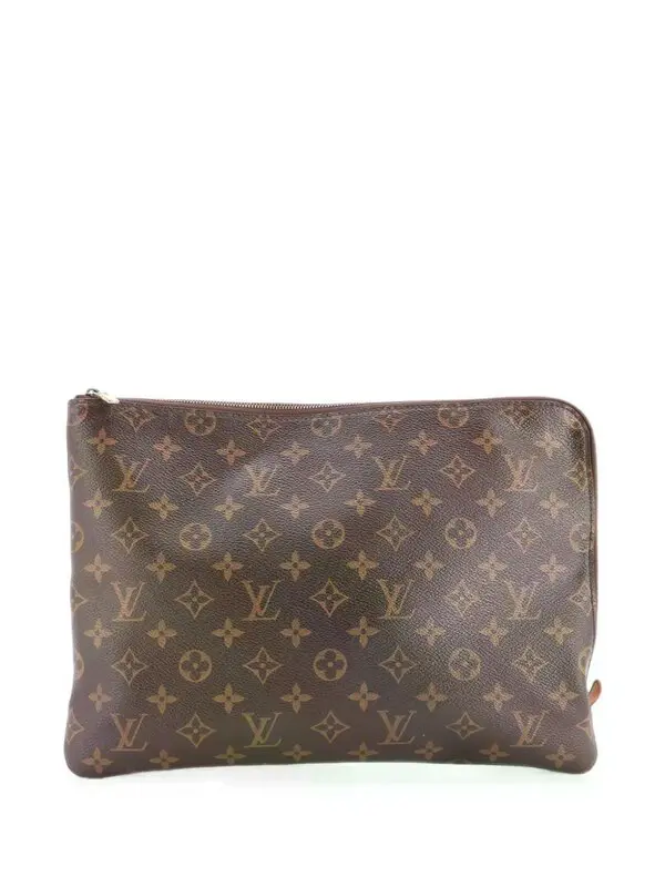 LOUIS VUITTON Etui Voyage Pouch Monogram Canvas Mm Clutch Bag - Brown