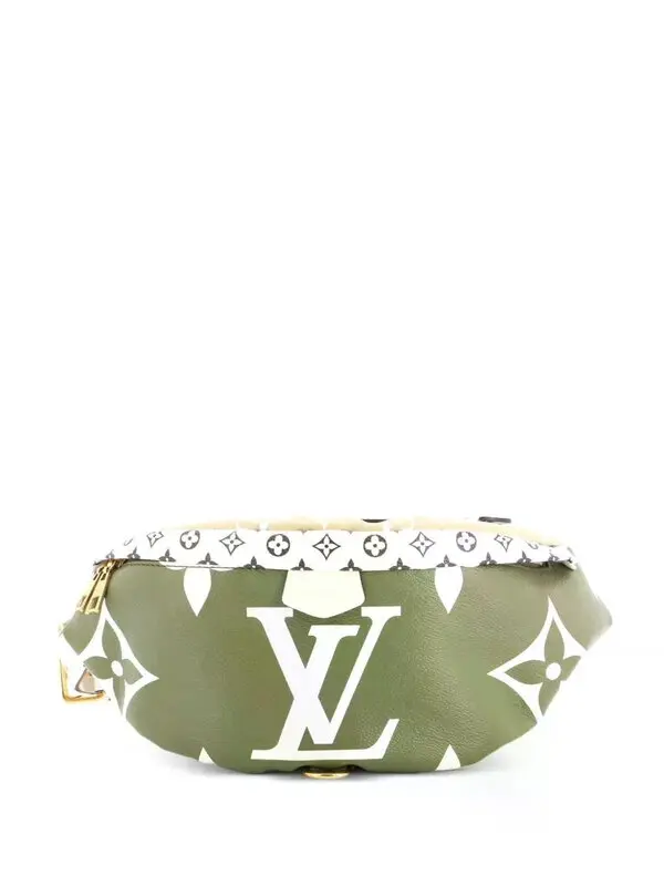 LOUIS VUITTON Monogram Giant Belt Bag - Green