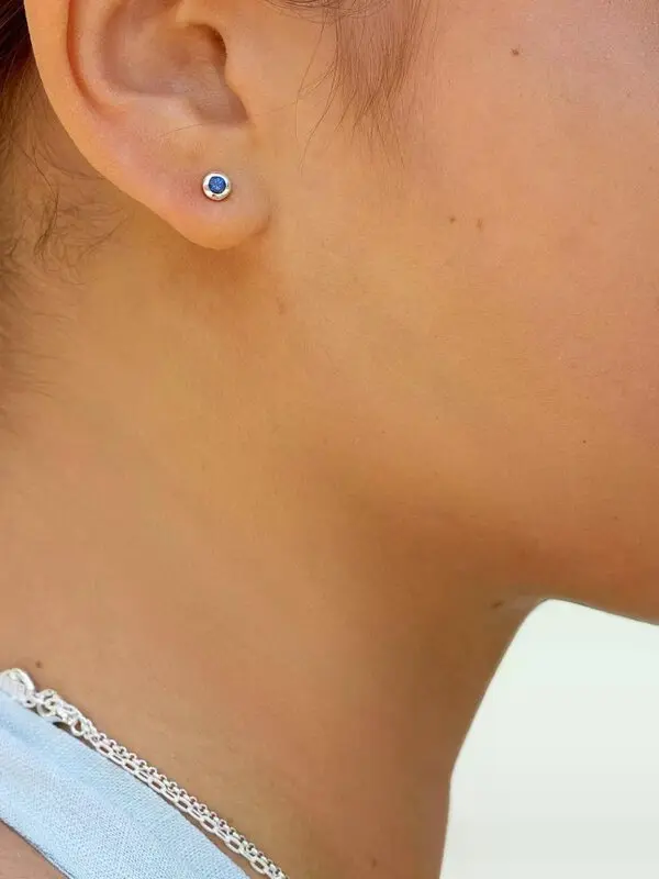 DOWER & HALL Dewdrop Sapphire Earrings
