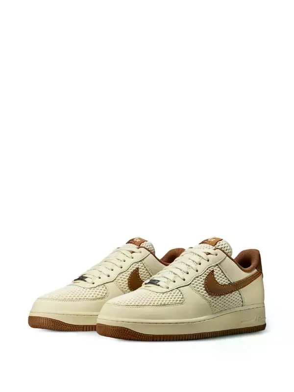 Nike Air Force 1 Low '07 Lv8 Sneakers