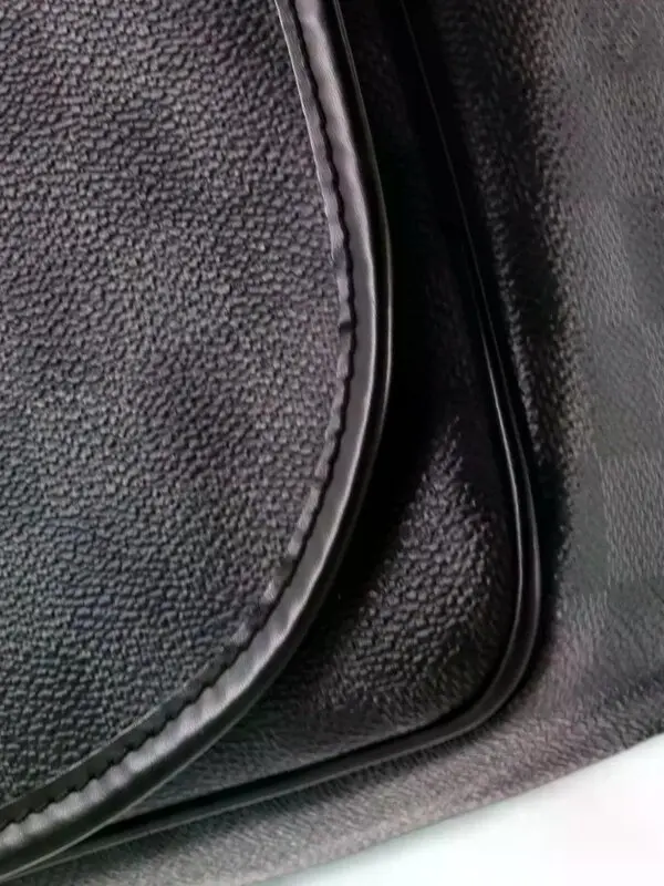 LOUIS VUITTON Daniel Messenger Bag Damier Graphite Mm Cross Body Bag