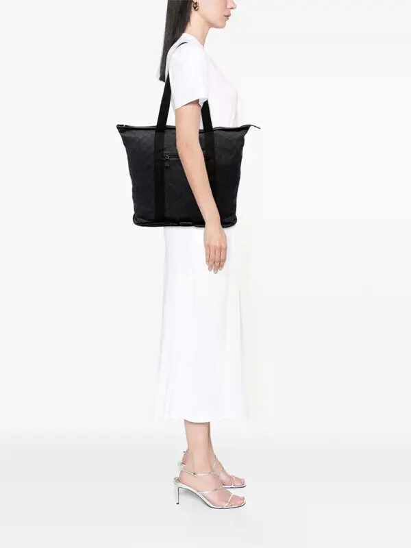 Gucci 2016-2026 Gg Denim Tote Bag