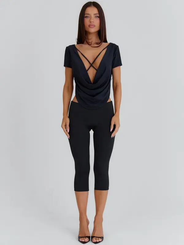 OUTCAST Summa Longline Top