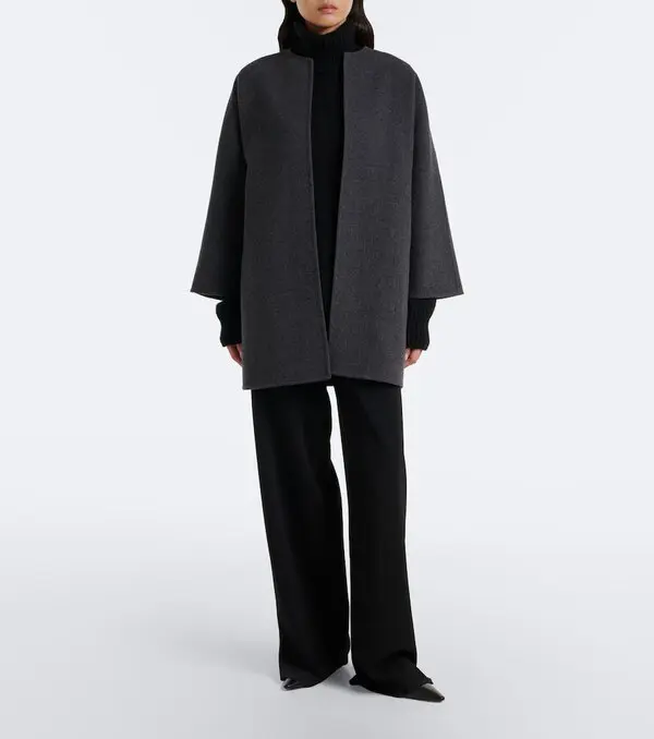 THE ROW Cove Oversized Cashmere And Wool Coat