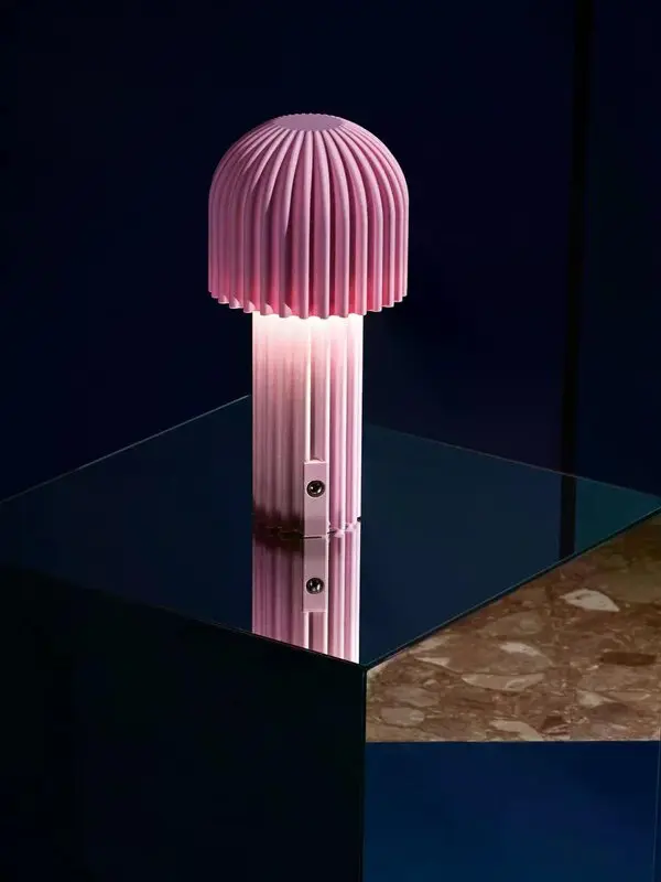 ARTETICA Plissé Fluted Table Lamp