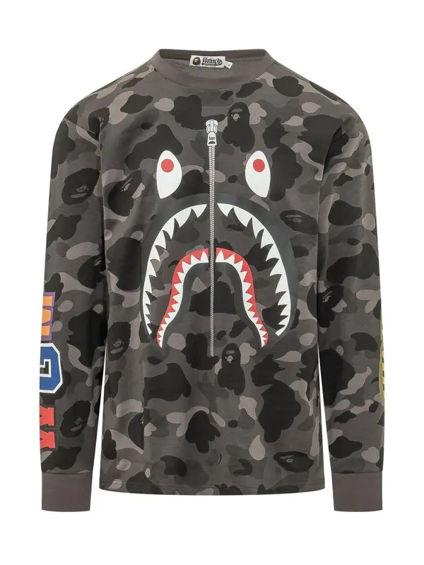 A BATHING APE Camouflage Graphic T-shirt