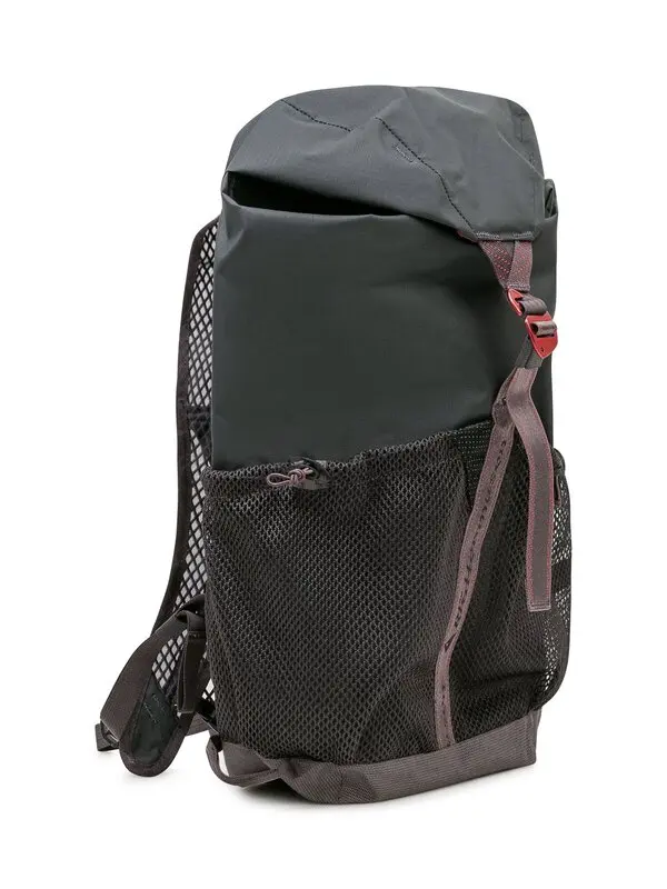 KLATTERMUSEN Fjorm Mini Backpack With Front Mesh Pocket - Raven