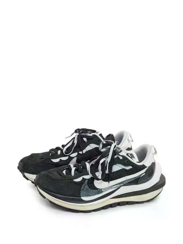 Nike Vaporwaffle Sacai Sneakers