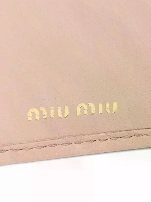 Miu Miu Matelassé Bi-fold Wallet - Pink