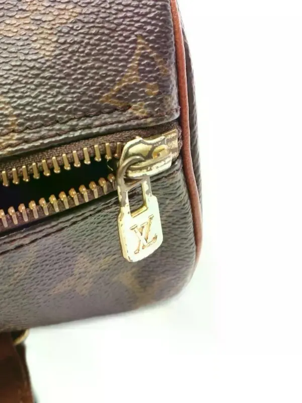 LOUIS VUITTON 1993 Papillon 26 Monogram Handbag