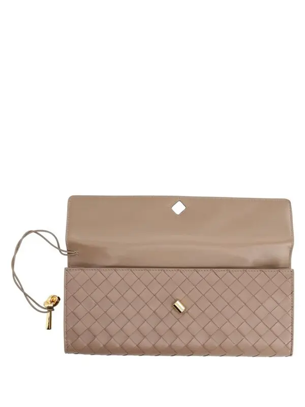 Bottega Veneta Andiamo Clutch - Cream
