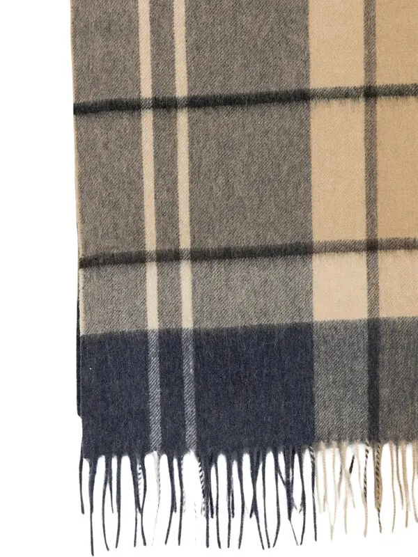 Barbour Carrbridge Tartan Check Fringed Scarf