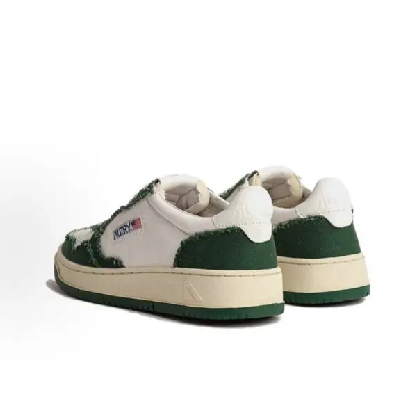 AUTRY Medalist Frayed-trim Leather Sneakers