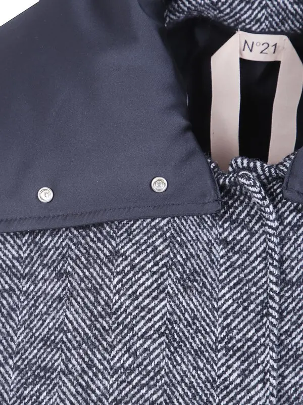 N.21 Long-sleeved Coat With A Lapel Collar