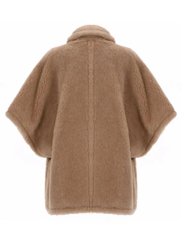 Max Mara Poncho Horse4