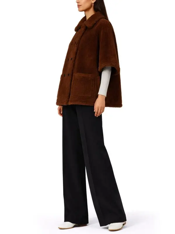 Max Mara Poncho Horse4