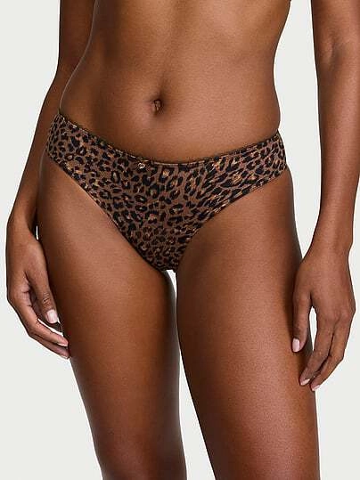 Victoria's Secret Body Victoria Smooth Period Thong Panty - Print