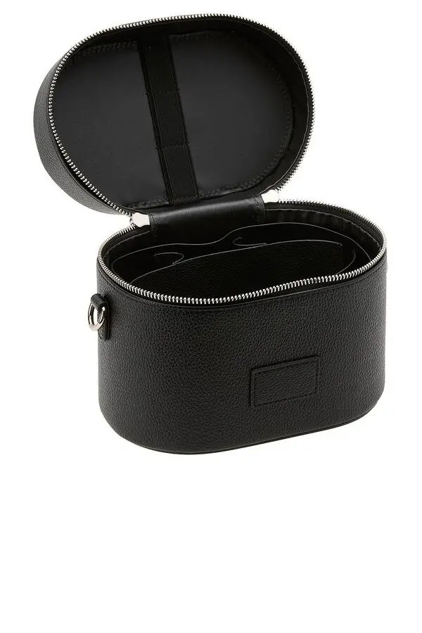ETOILE COLLECTIVE Oval Toiletry Case - Black