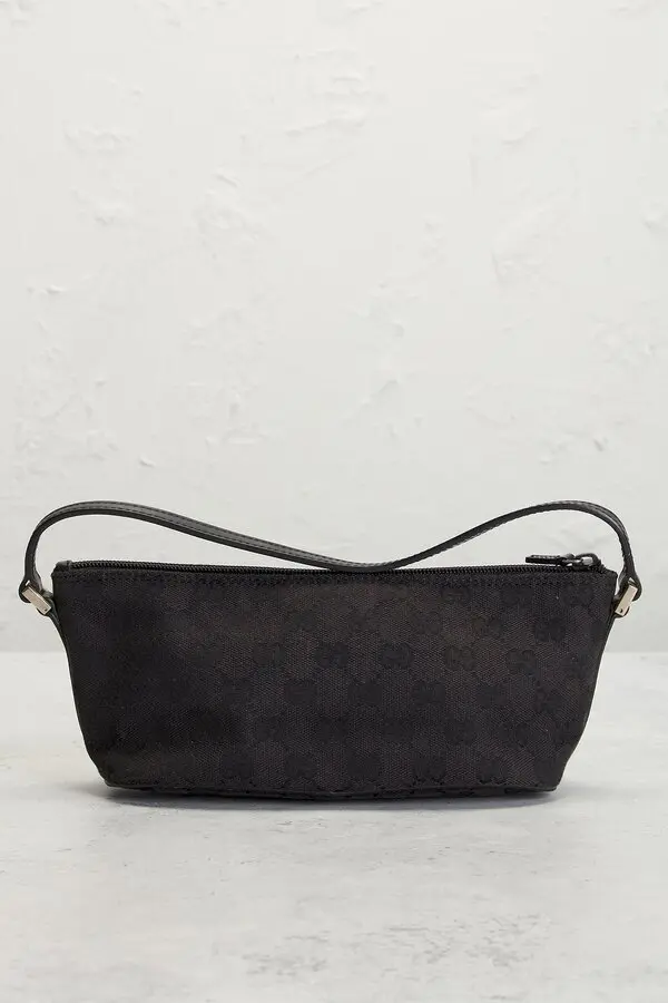 Gucci Gg Boat Pochette Shoulder Bag - Black