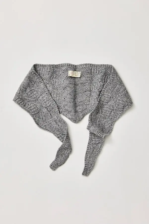 Free People Cable Knit Triangle Scarf - Heather Grey