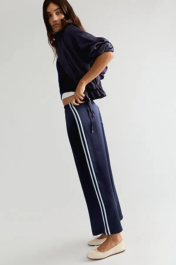 Donni. The Silk Stripe Crop Pants - Navy