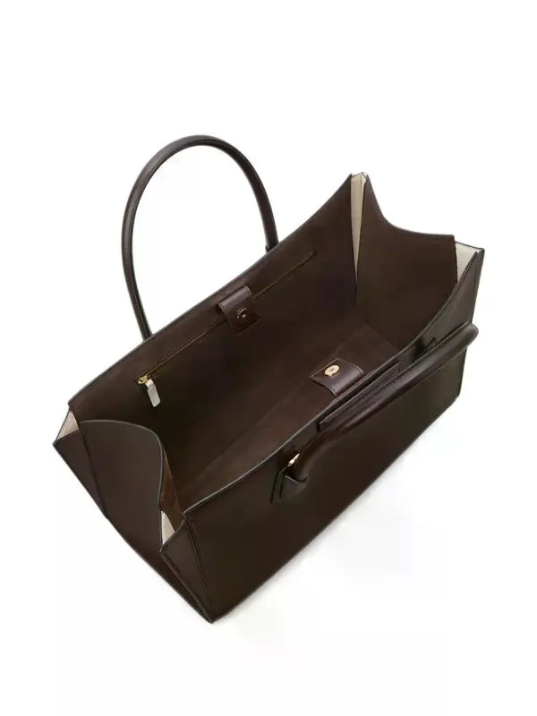 Givenchy Medium Antigona Catchall Bag In Shiny Grained Leather
