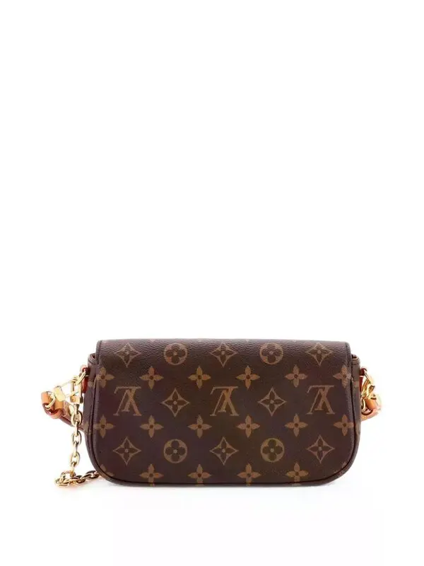LOUIS VUITTON Monogram Canvas Ivy Wallet On Chain Shoulder Bag
