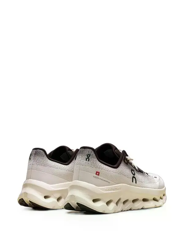 On Cloudtilt Sneakers - Grey
