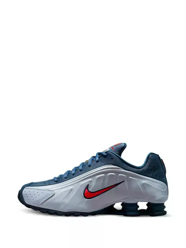 Nike Shox R4 Sneakers - Grey
