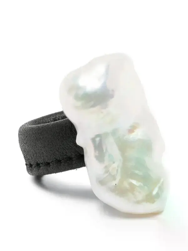 MONIES Baroque Pearl Ring - Black