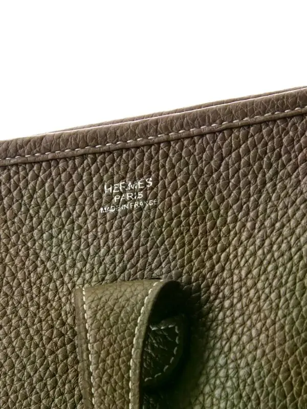 Hermès Evelyne Bag Gen Iii Clemence Pm Cross Body Bag - Grey
