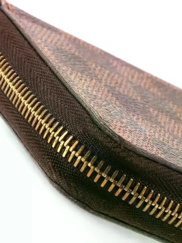 LOUIS VUITTON Zippy Wallet Damier Small Wallets