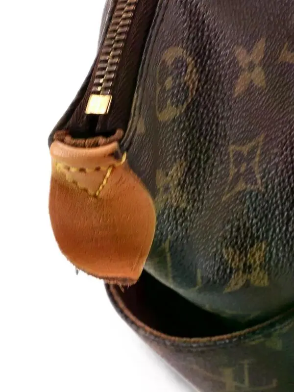 LOUIS VUITTON Monogram Canvas Totally Gm Shoulder Bag