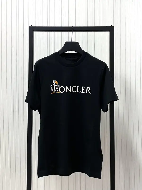 Moncler Logo Printed Crewneck T-shirt
