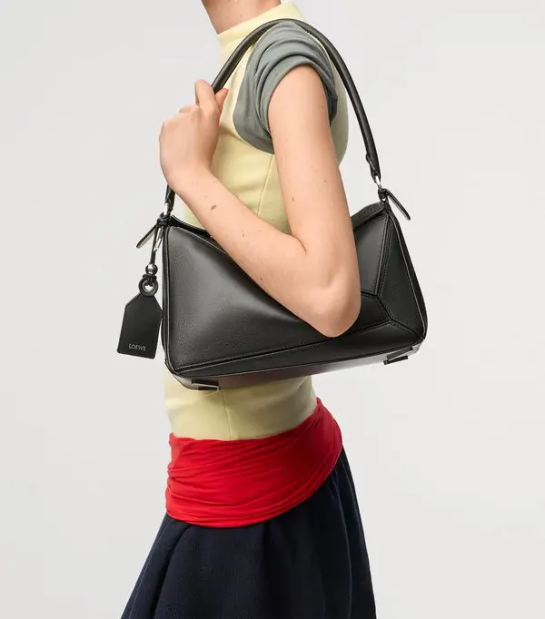 Loewe Medium Leather Featherlight Puzzle Top-handle Bag - Black