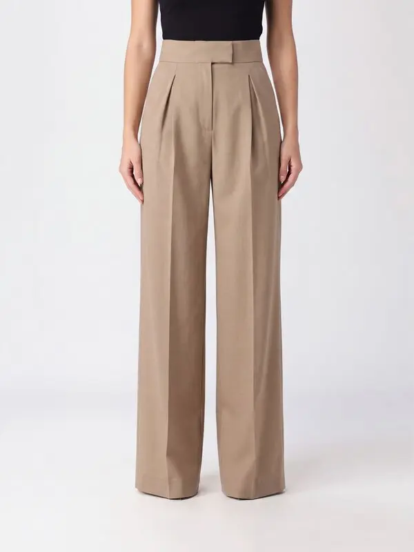 Valentino Garavani Shorts - Beige